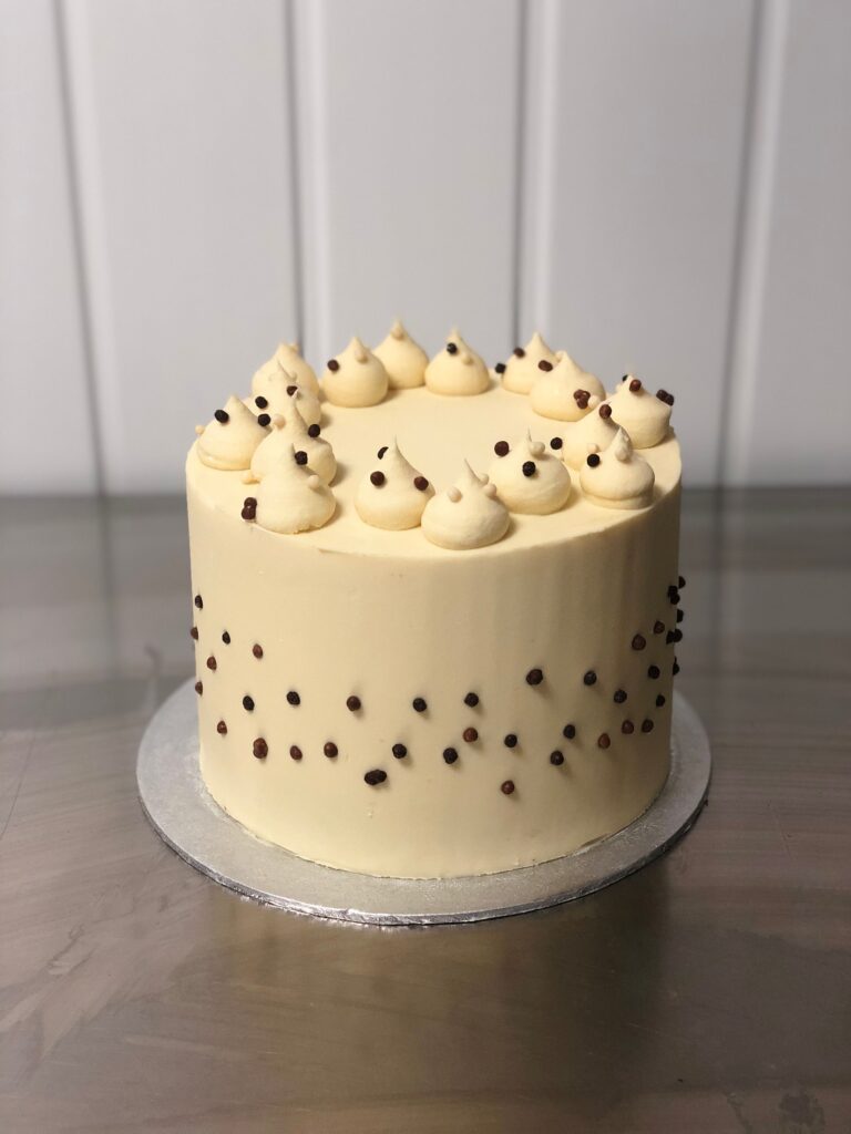 Drip Cake – Puddles Bespoke Patisserie