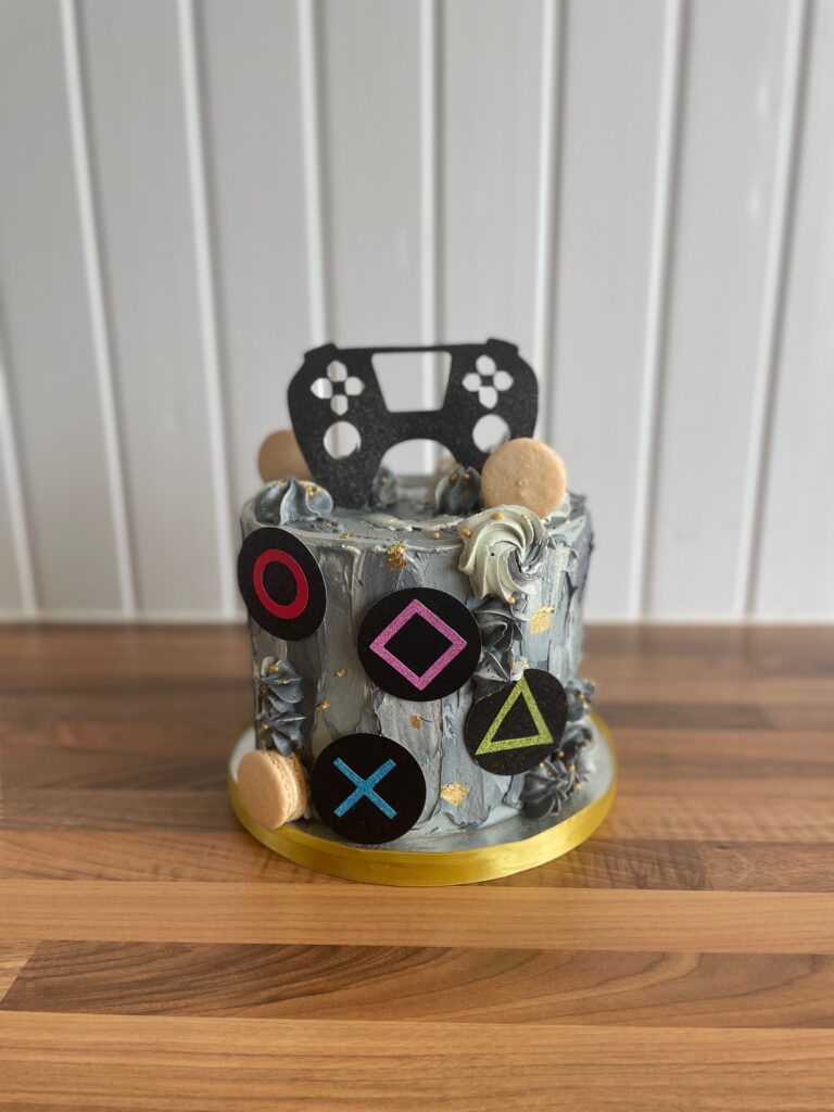 Gaming Cake – Puddles Bespoke Patisserie